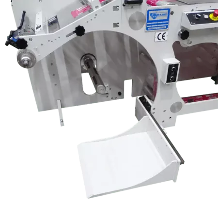 Unwind Roll Lift | ASHE Converting Equipment